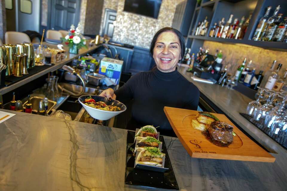 Six One Nine Supper Club brings West Coast Flair to Wallingford