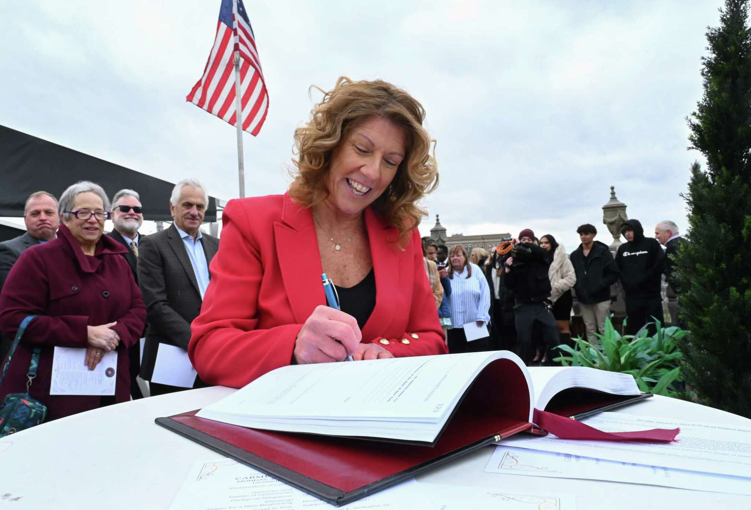 Carmella Mantello takes oath as Troy mayor, first woman to hold post