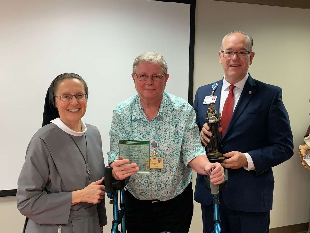 Communications Specialist Rogers wins OSF Saint Anthony’s top award