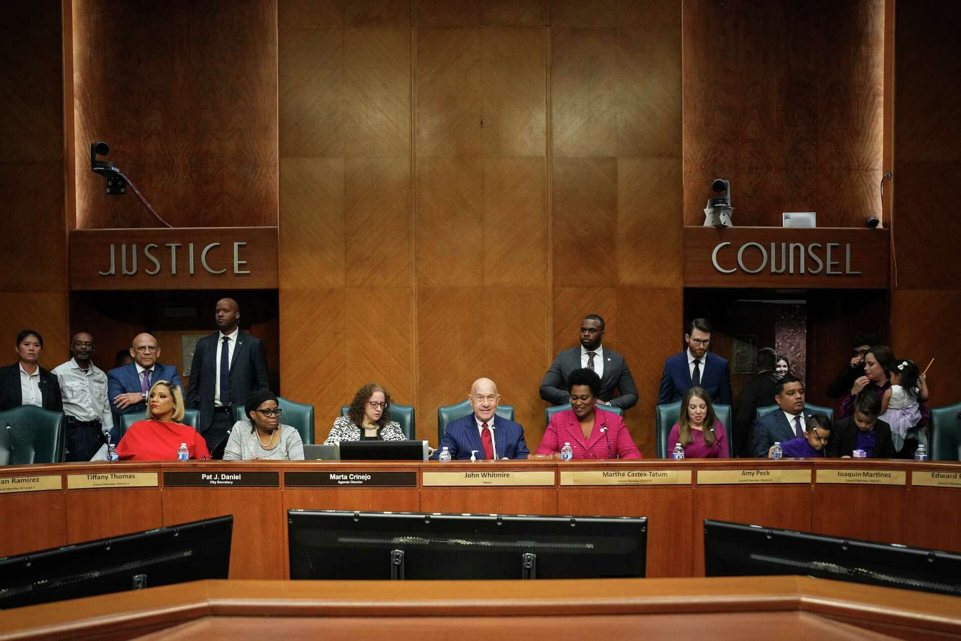 Houston City Council: Its members, their powers – and their limits
