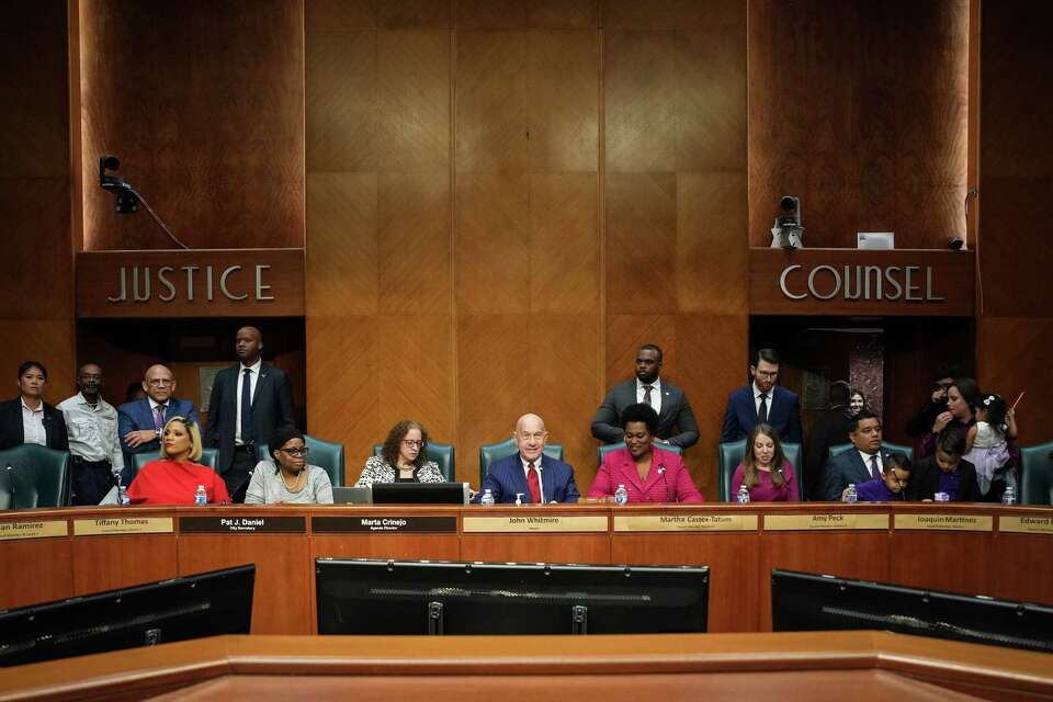Houston City Council: Its members, their powers – and their limits