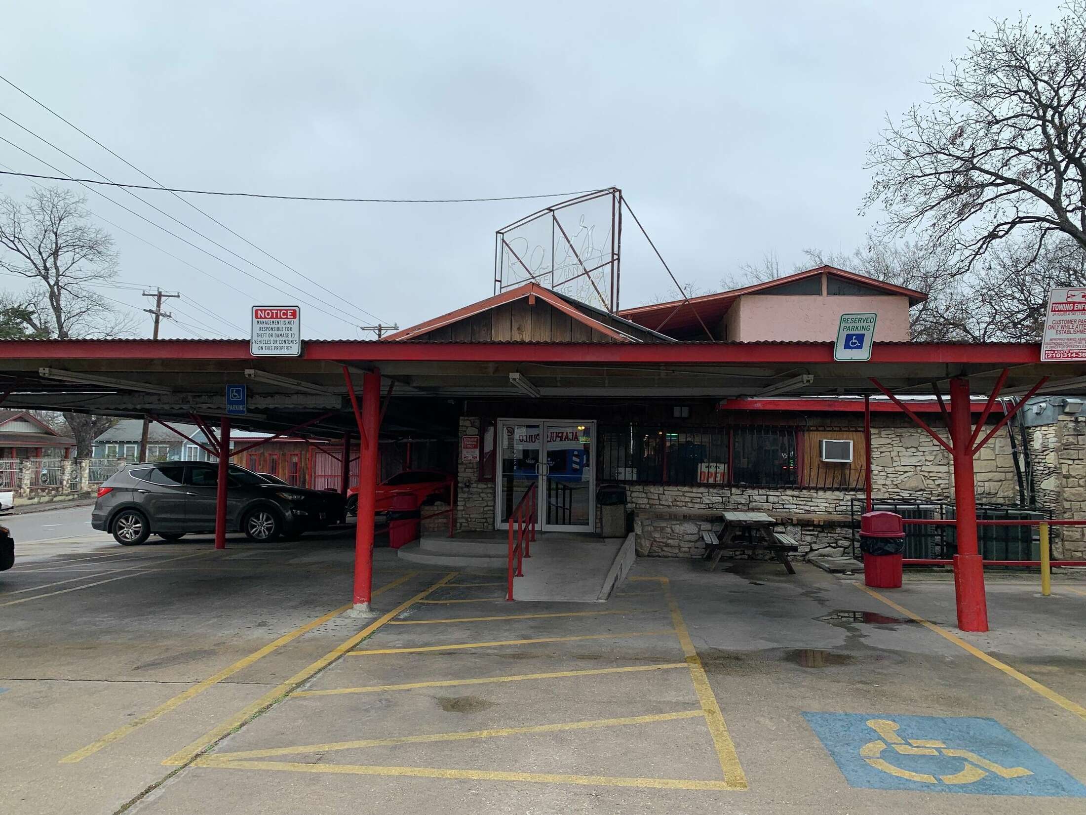 Ray's Drive Inn serves iconic puffy tacos for less than $10