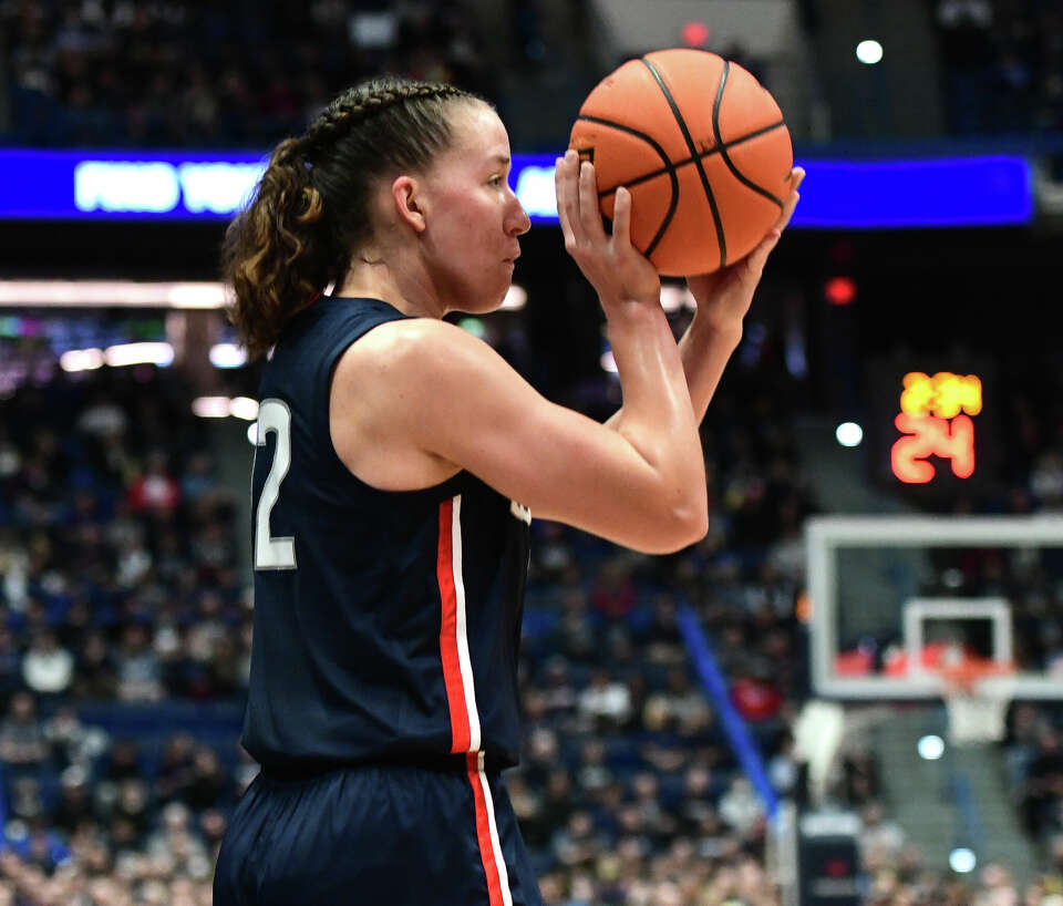 How UConn women's basketball guard Ashlynn Shade found her confidence