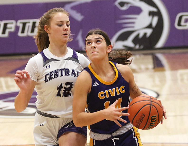 Central hits early and often, knocks out CM in Breese