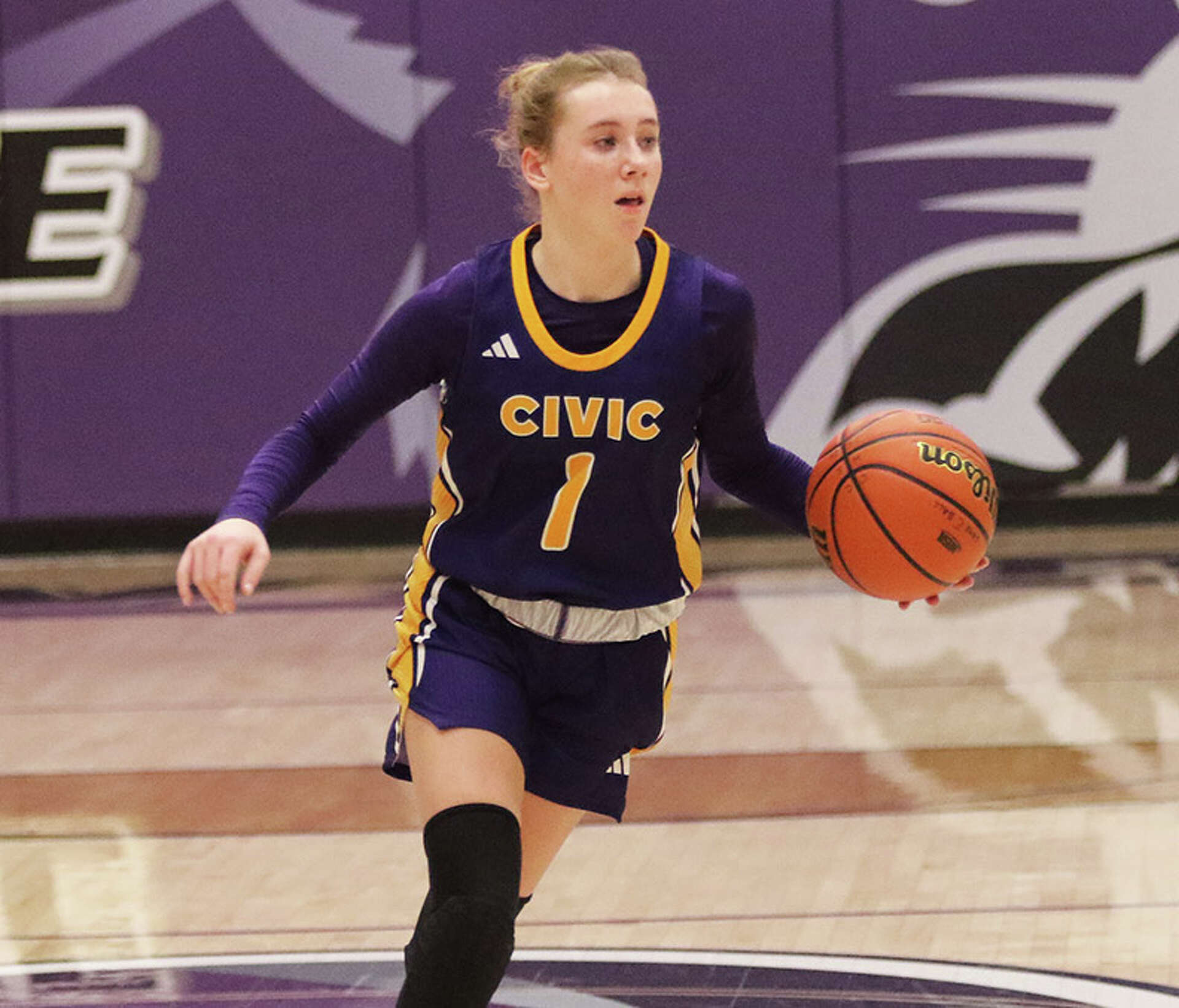 Central hits early and often, knocks out CM in Breese