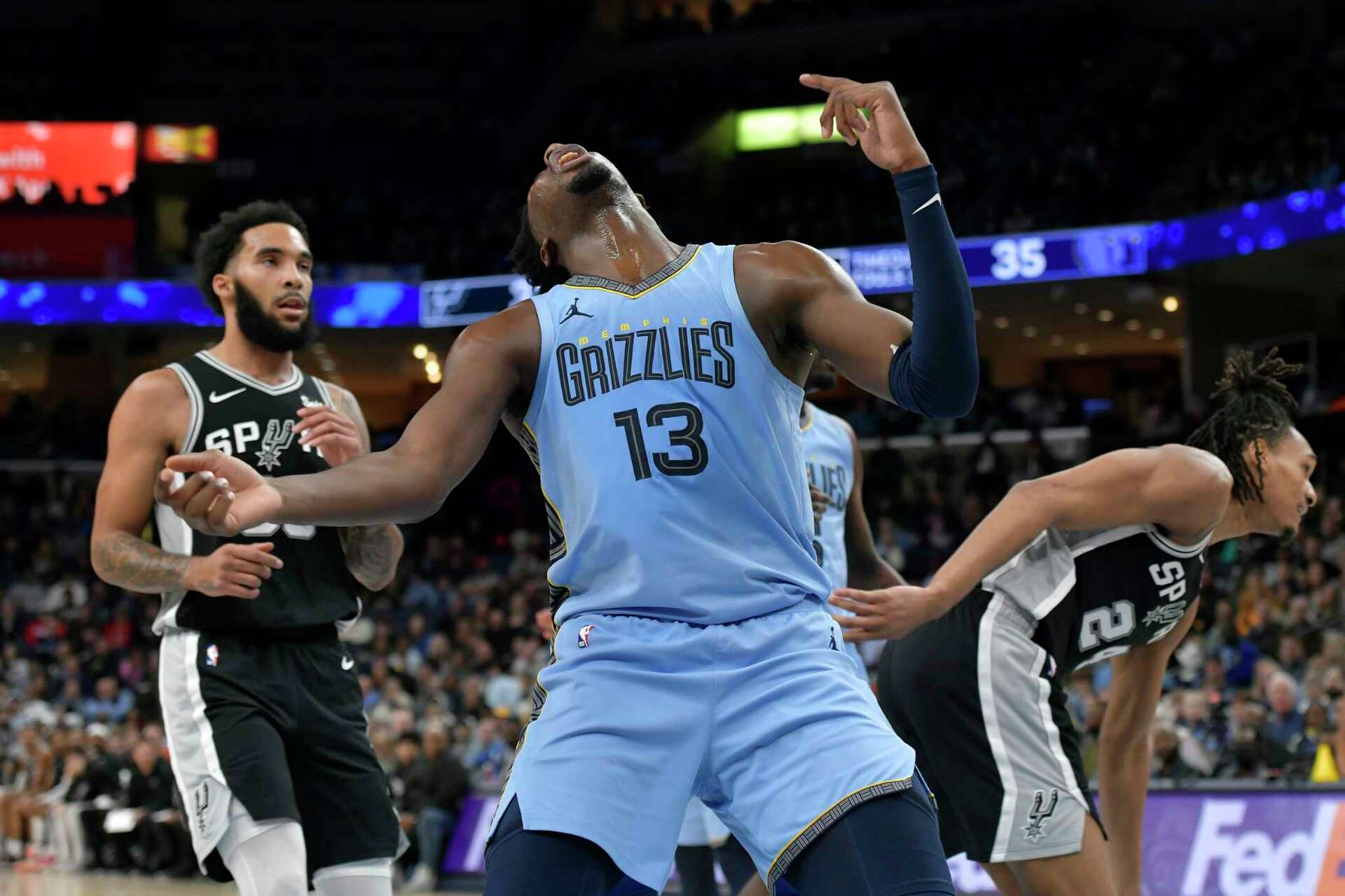 3 takeaways from Wembanyama's first matchup with Ja Morant