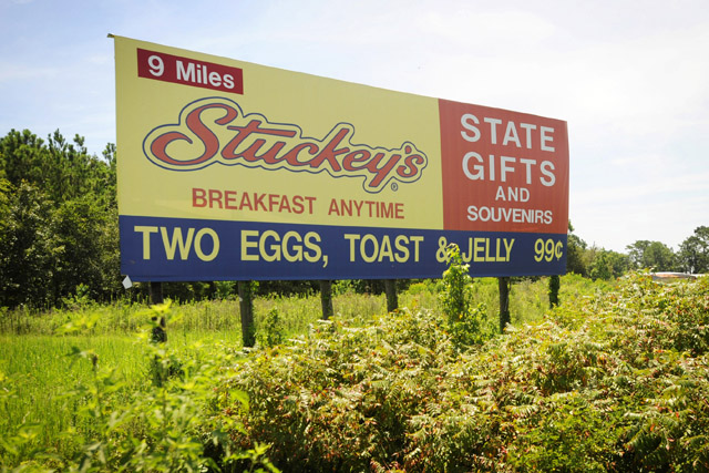 Stuckey's: Oasis and Roadside Attraction