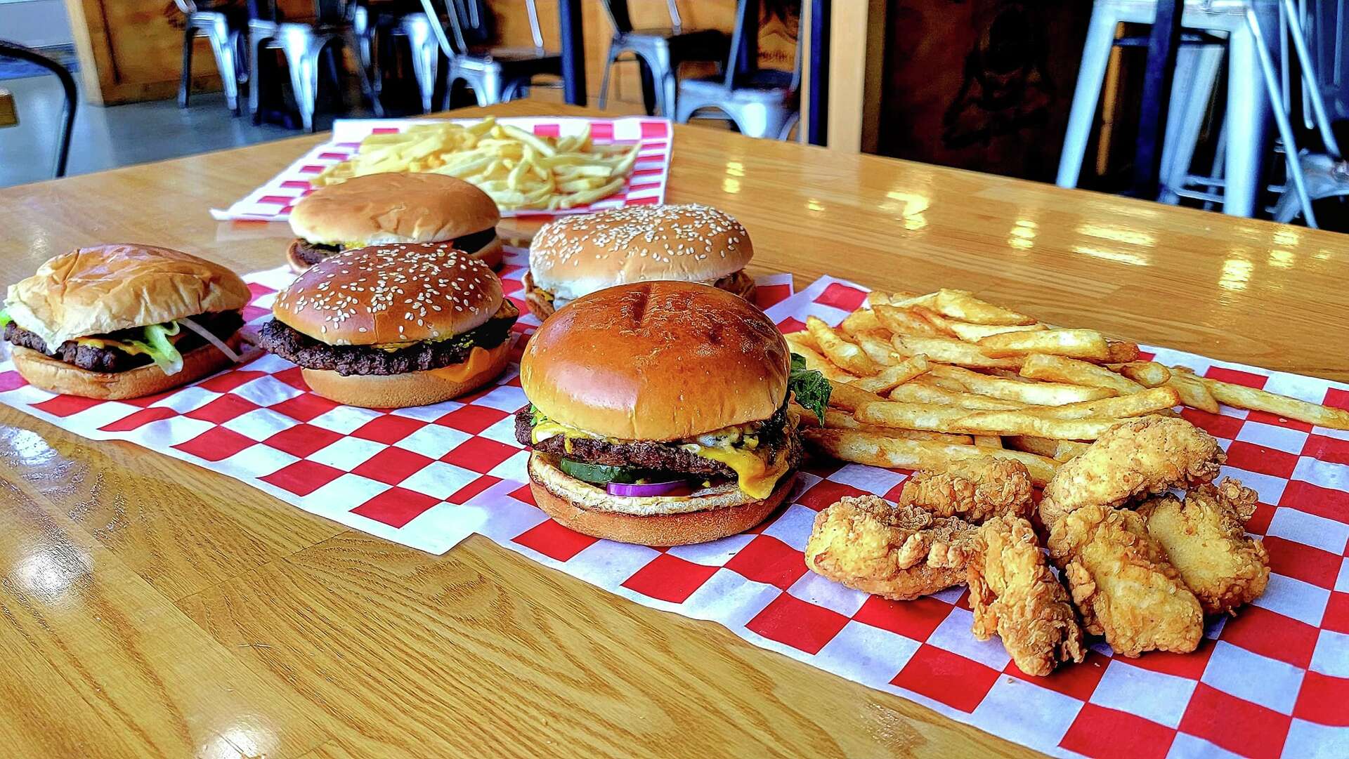 Sharks Burger brings made-to-order burgers to Kyle