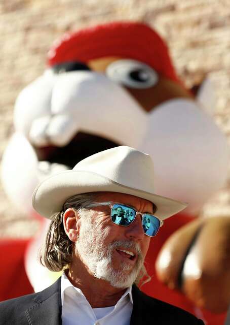 Buc-ee's CEO named grand marshal for Downtown Rodeo Parade in Houston