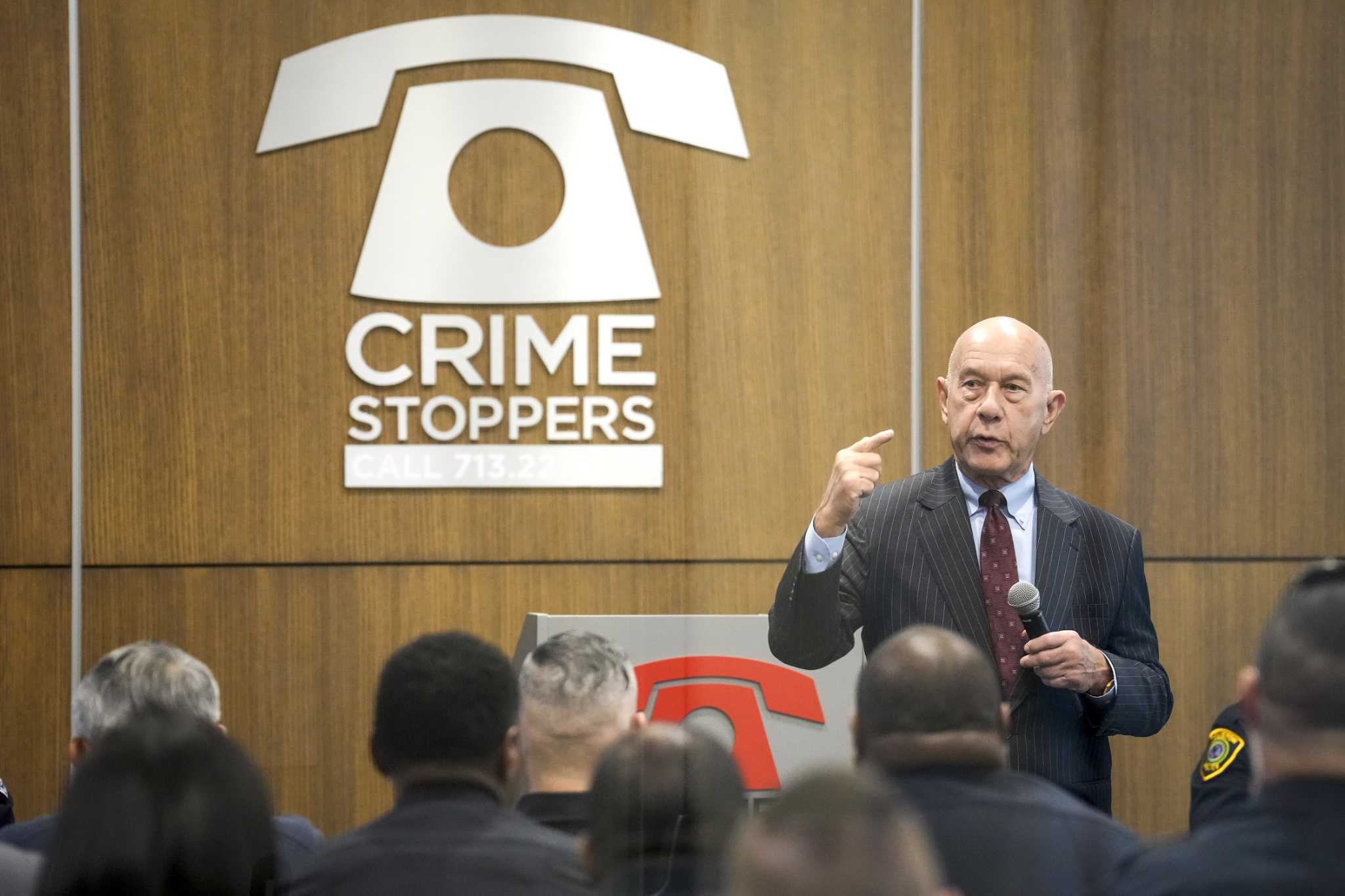 Mayor Whitmire vows to make Houston feel safer after police meeting