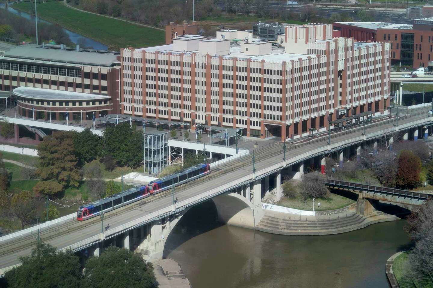 Houston colleges lose key HSI support after Trump grant cuts