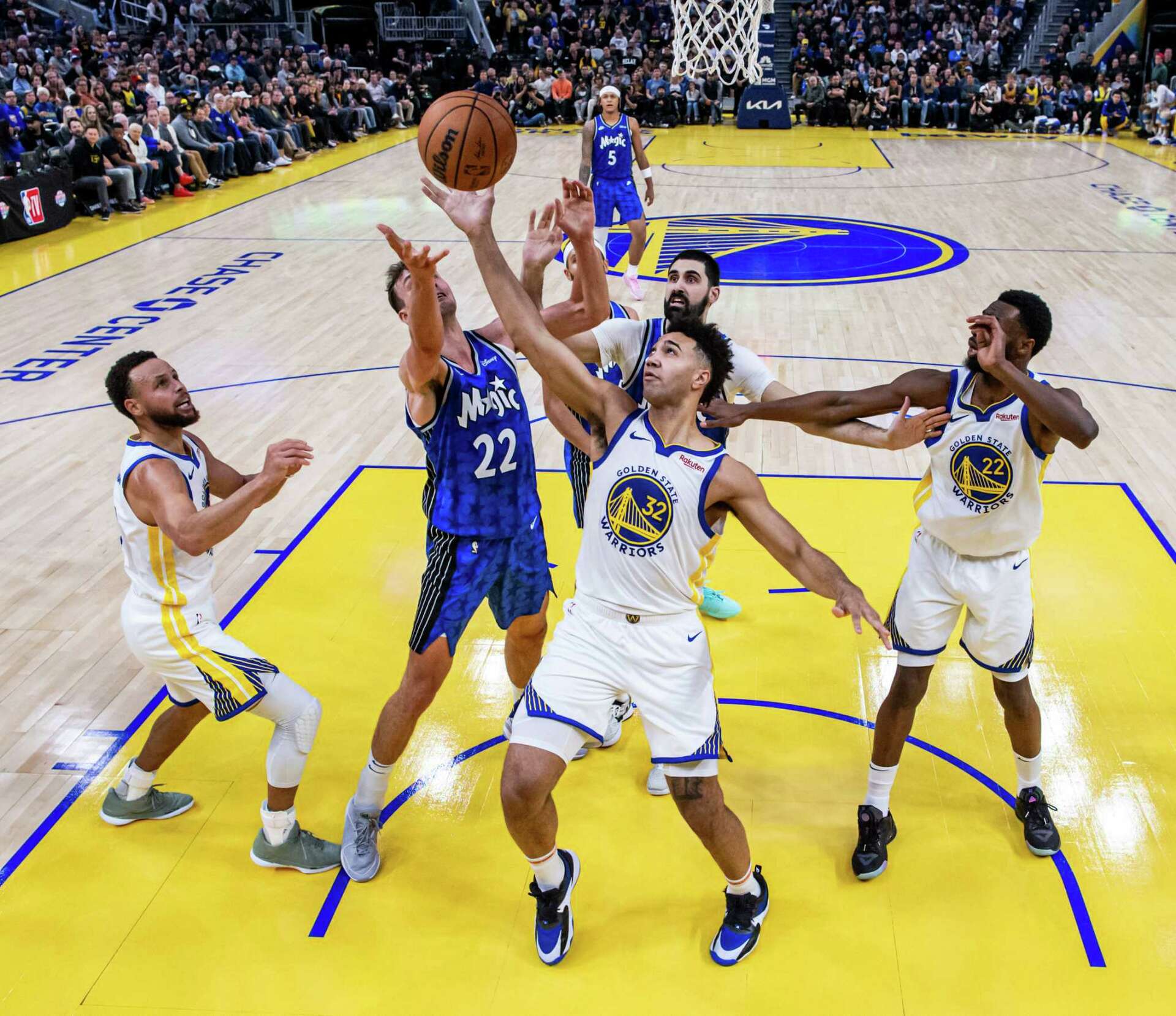 Warriors’ Jackson-Davis rises to prominence as Wiseman returns to S.F.