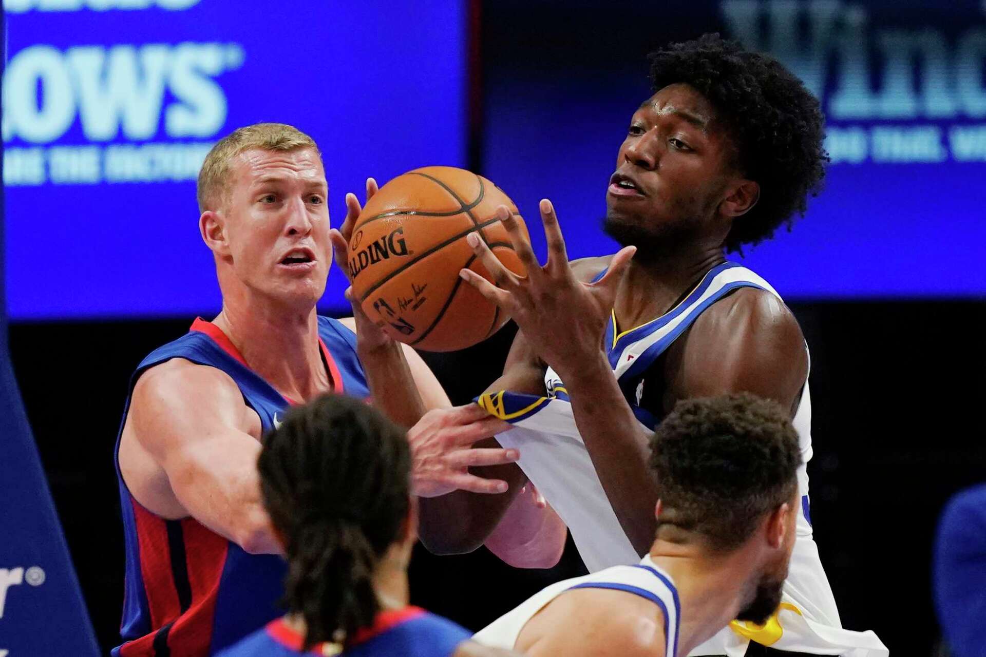 Warriors’ Jackson-Davis rises to prominence as Wiseman returns to S.F.