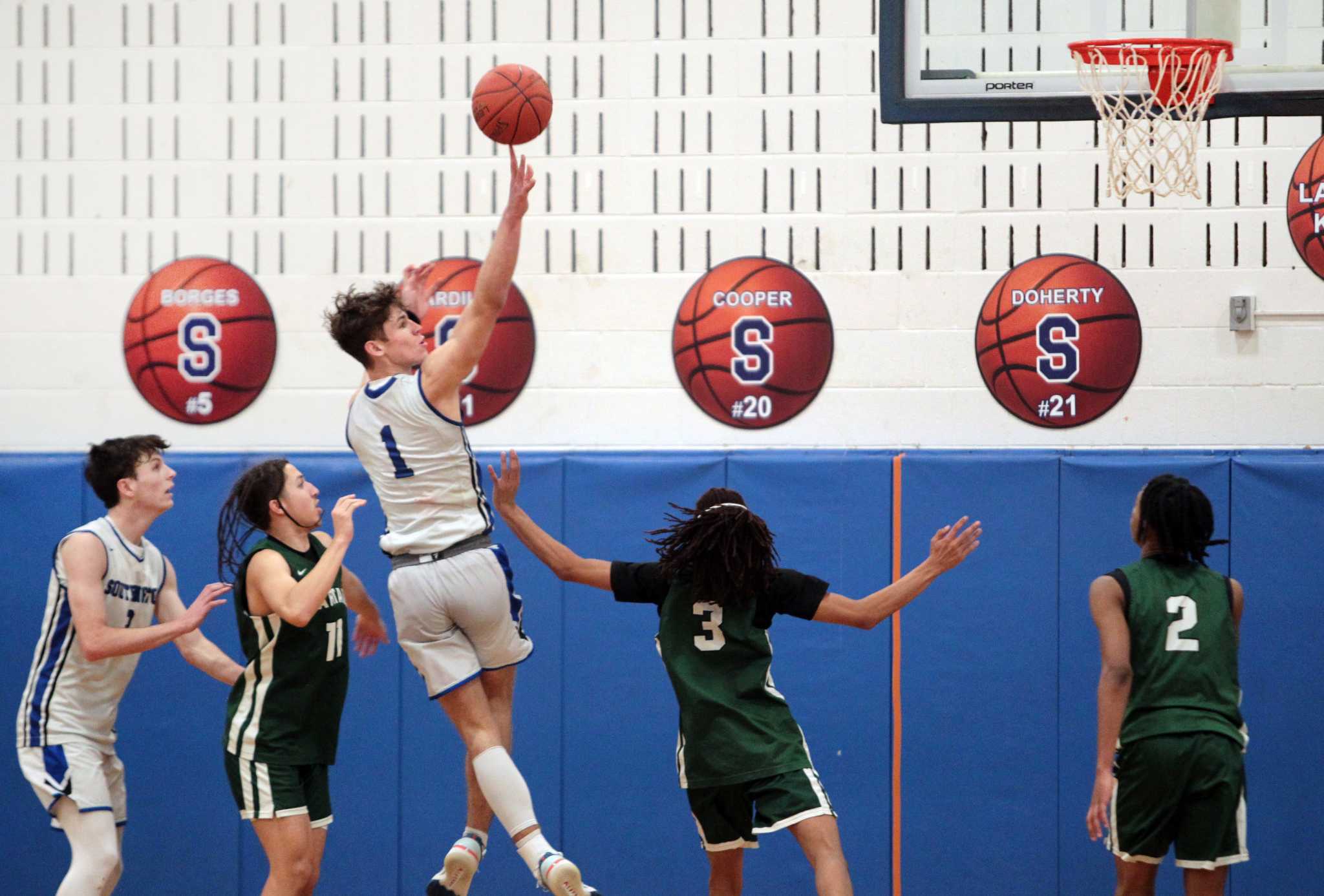 Ryan Hammarlund as raised game and Southington basketball to No. 10