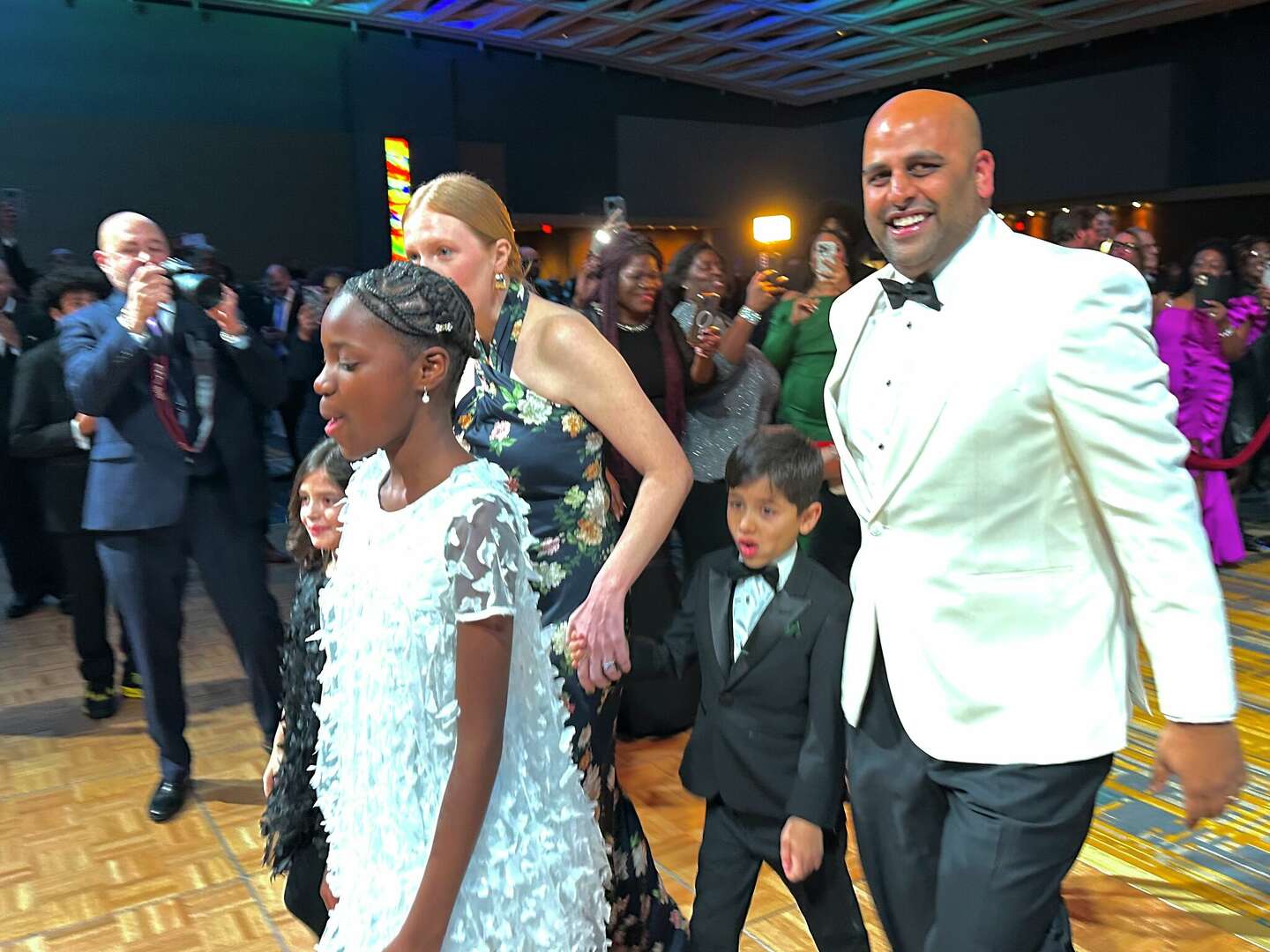 CT's capital city toasts new mayor and faces old fiscal crisis