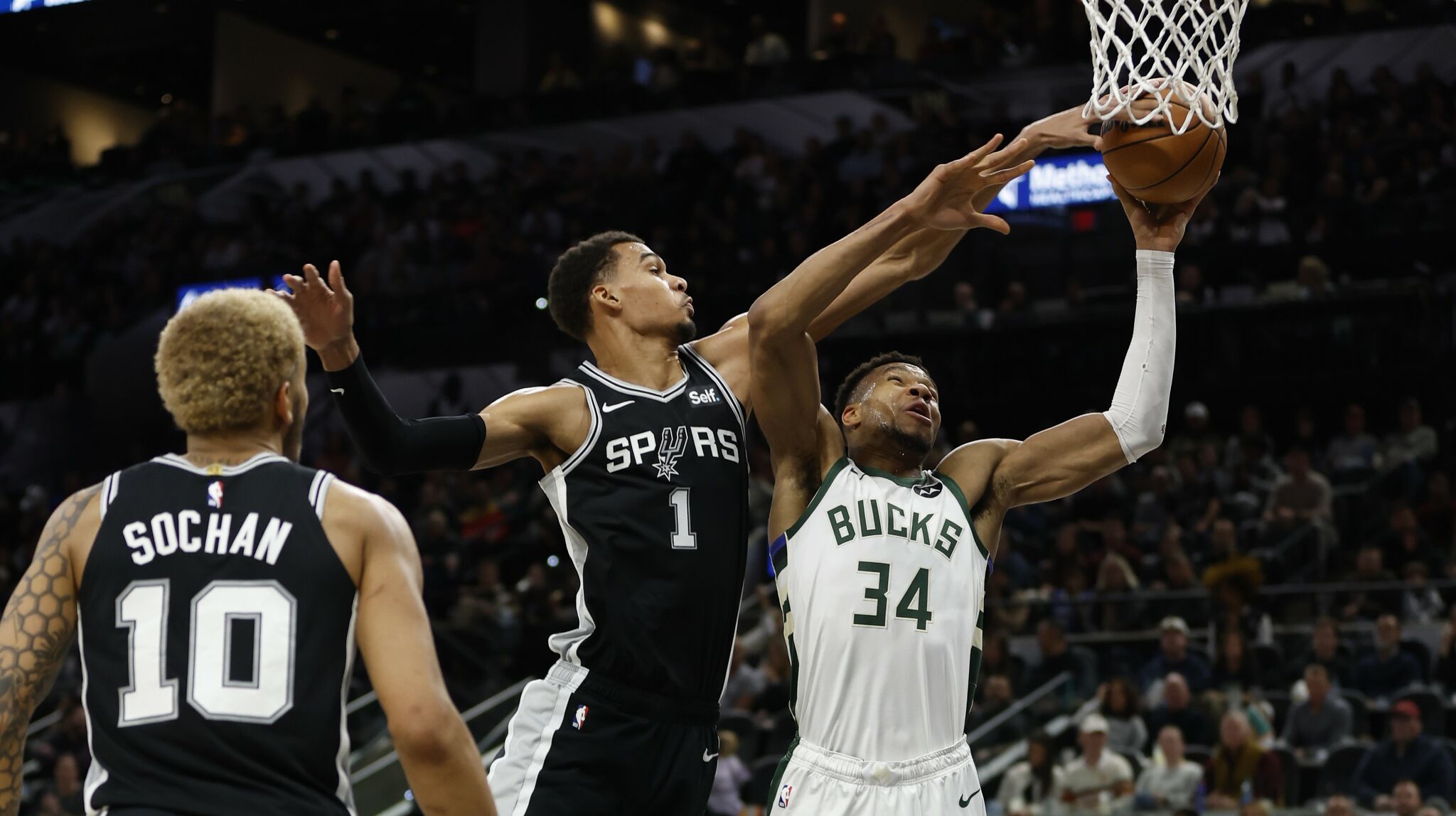 Victor Wembanyama block on Giannis Antetokounmpo goes viral