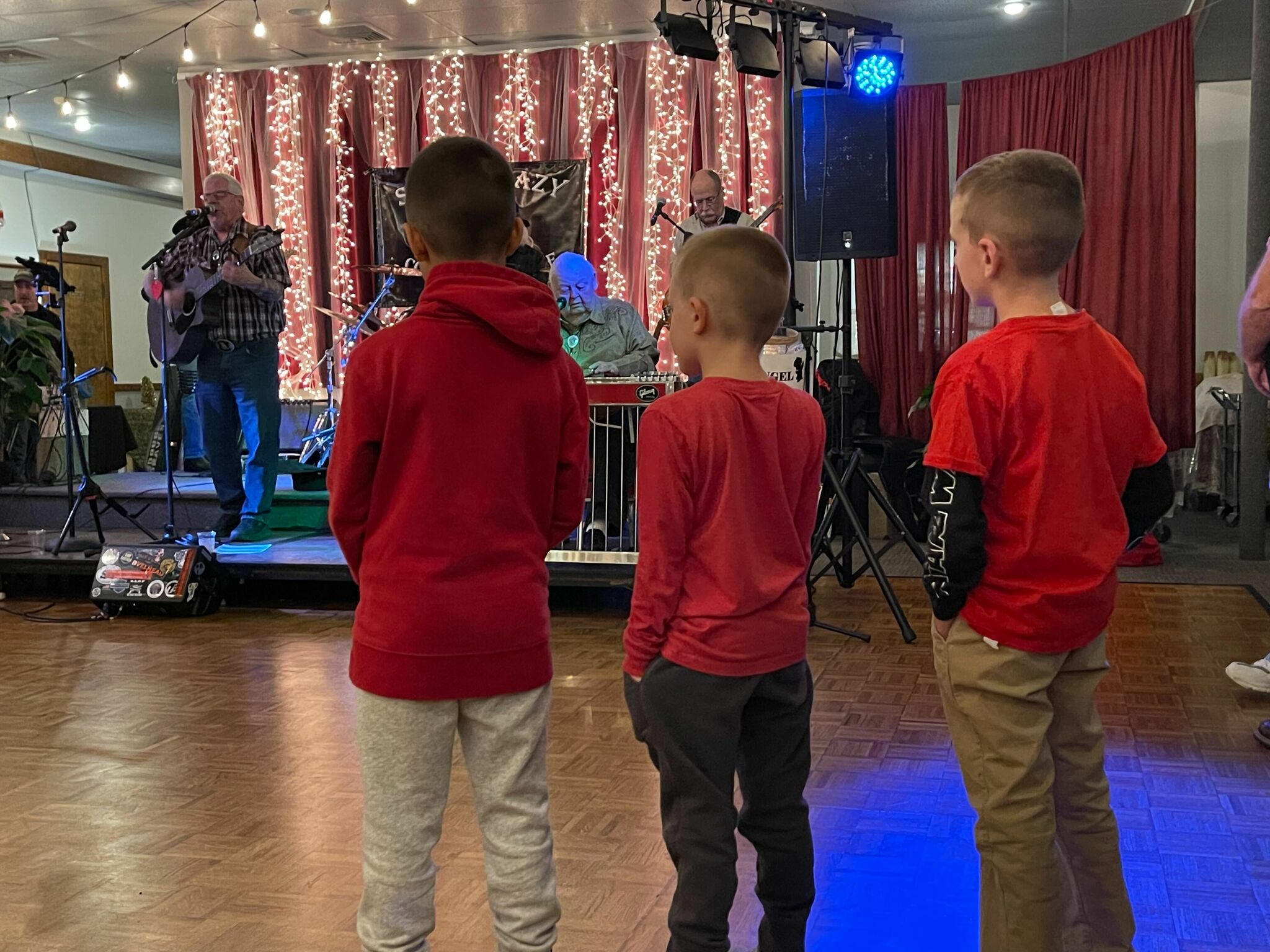 Somers community comes together to raise money to benefit fire victims