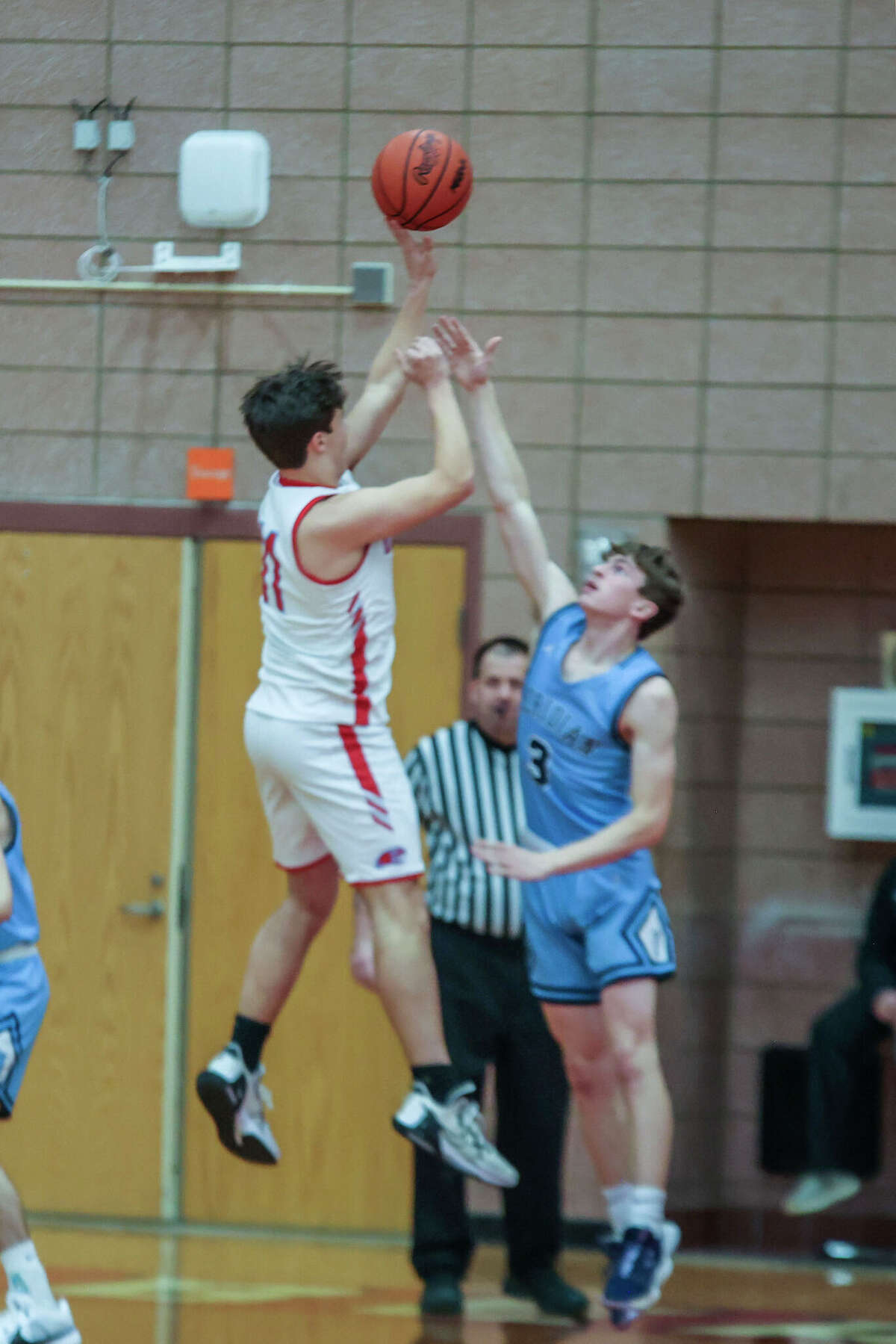 Meridian stifles Beavers, 51-29