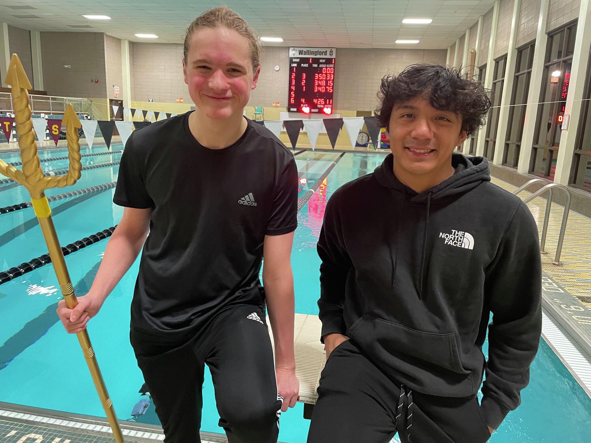 Roundup: Wallingford swimmers capture crown; Southington gymnasts 3-0