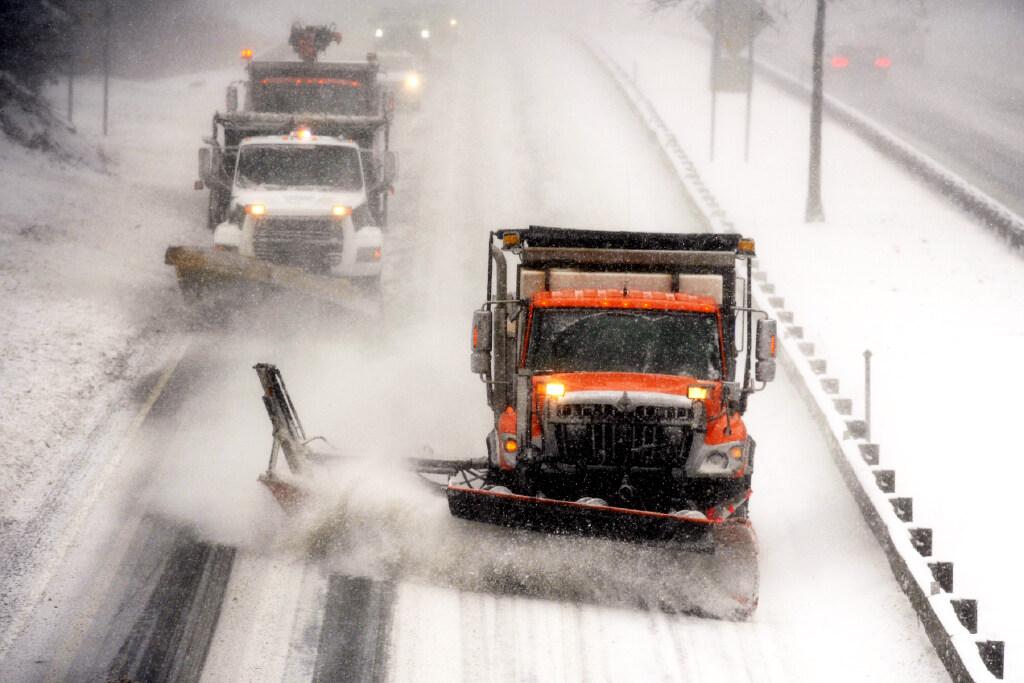 Officials: CT DOT understaffed heading into weekend storm