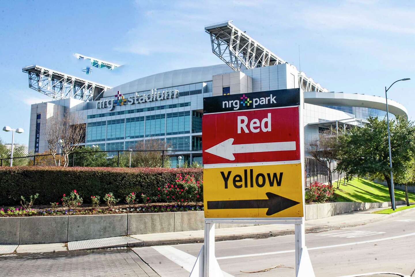 Houston Texans parking: Where to go for Saturday's playoff game