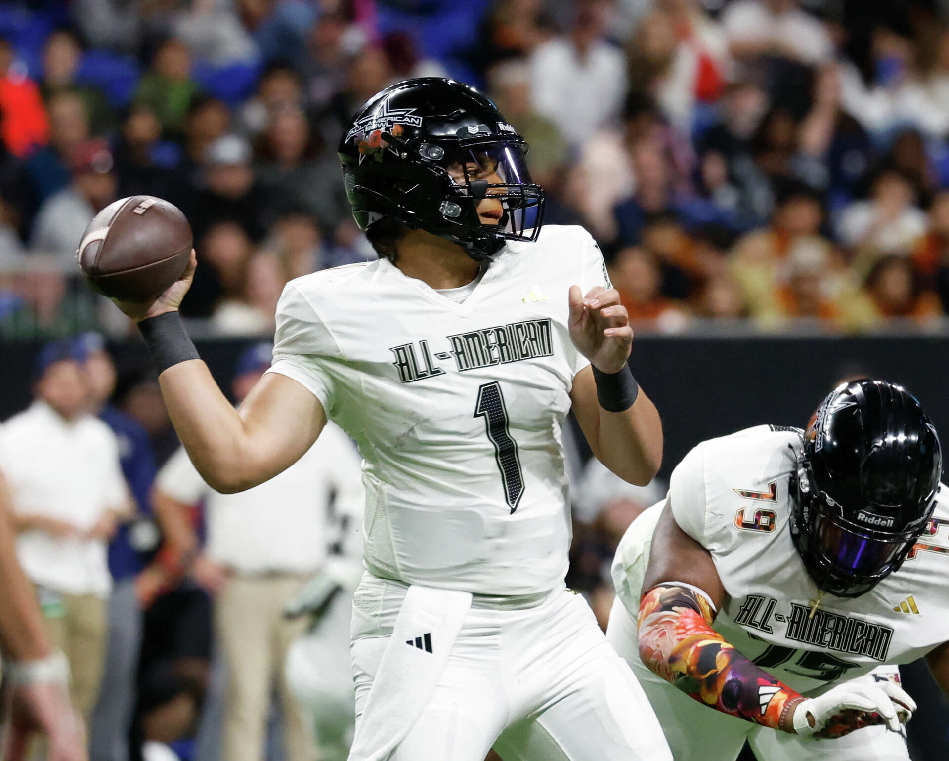 Legacy grad Marcos Davila commits to Nebraska football