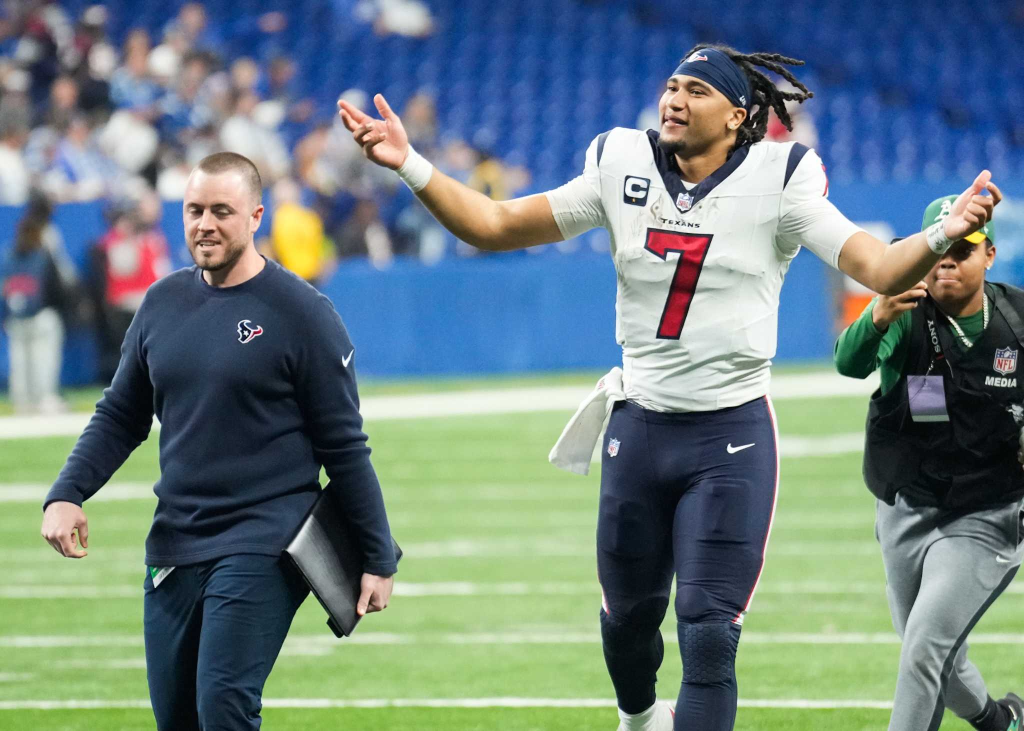 Warren Moon on C.J. Stroud: ‘Pretty remarkable for a young player’