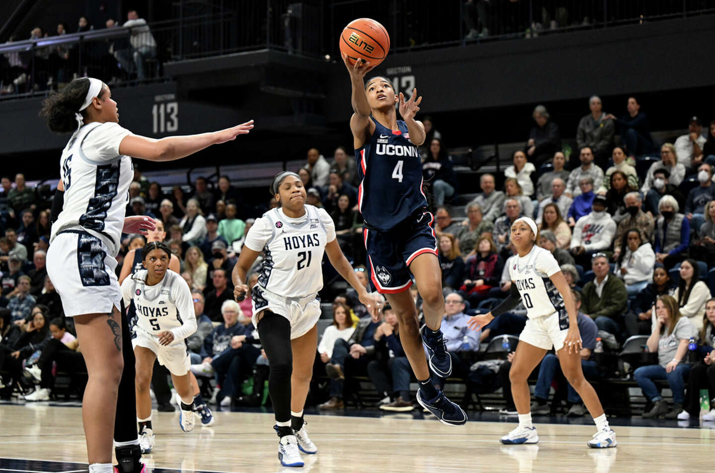 Freshman Qadence Samuels brings confidence to UConn women's basketball