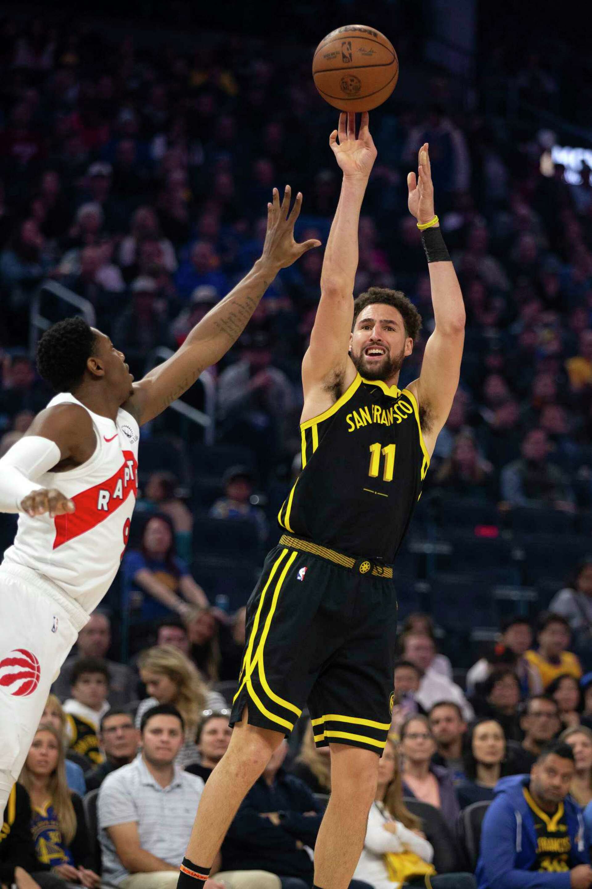 Steph Curry struggles, Warriors blown out by lottery-likely Raptors