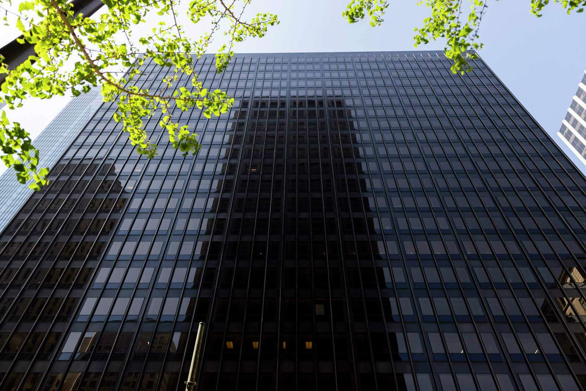 Rakuten takes over part of Glassdoor sublease in SF office tower