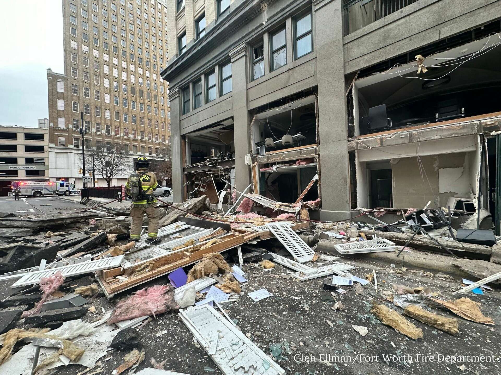 Fort Worth's Sandman Signature Hotel rocked by explosion