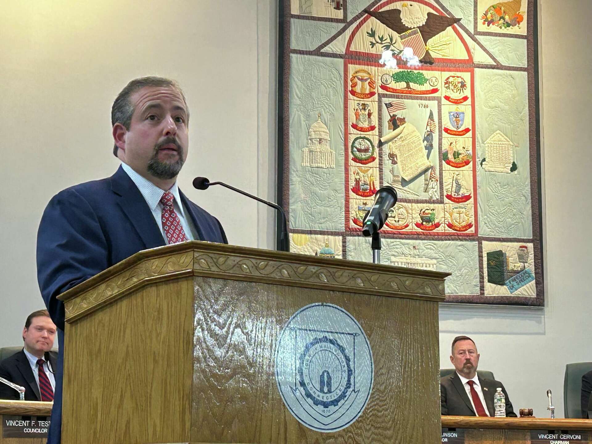 Wallingford swears in first new mayor in 40 years