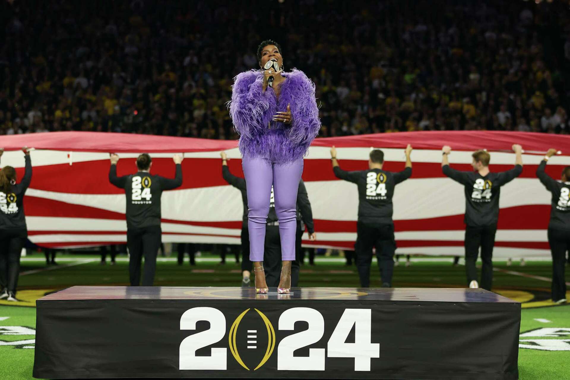 'Color Purple' star Fantasia sings National Anthem at CFP in Houston