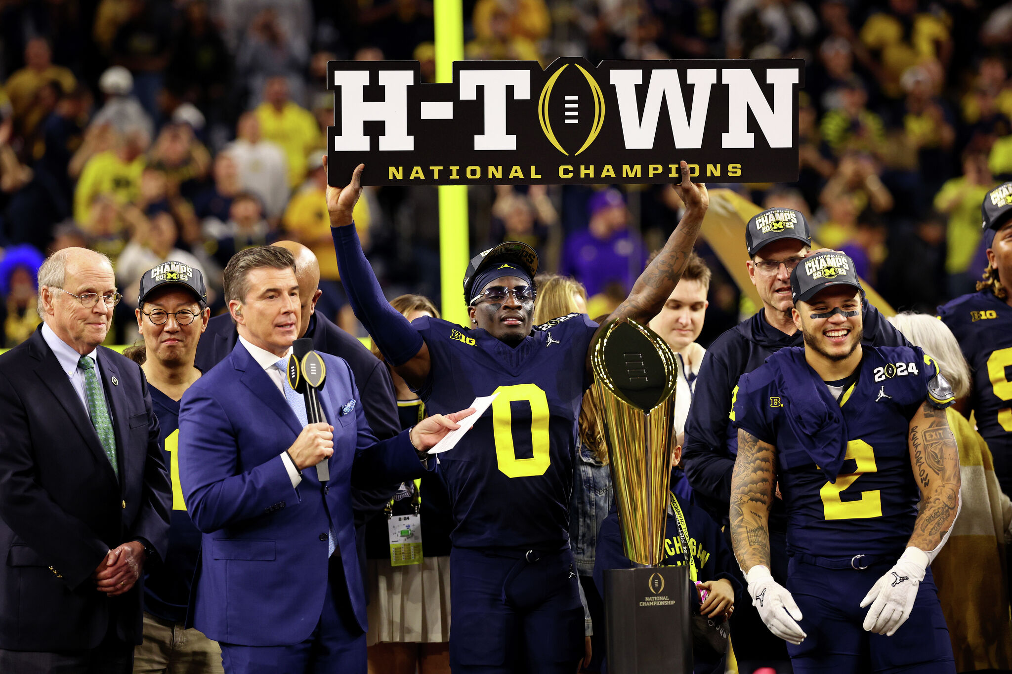 National championship highlights: Michigan routs Washington