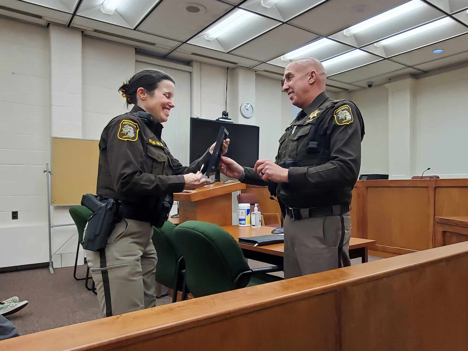 Mecosta County Deputy Karen Hard receives Life Saving Award