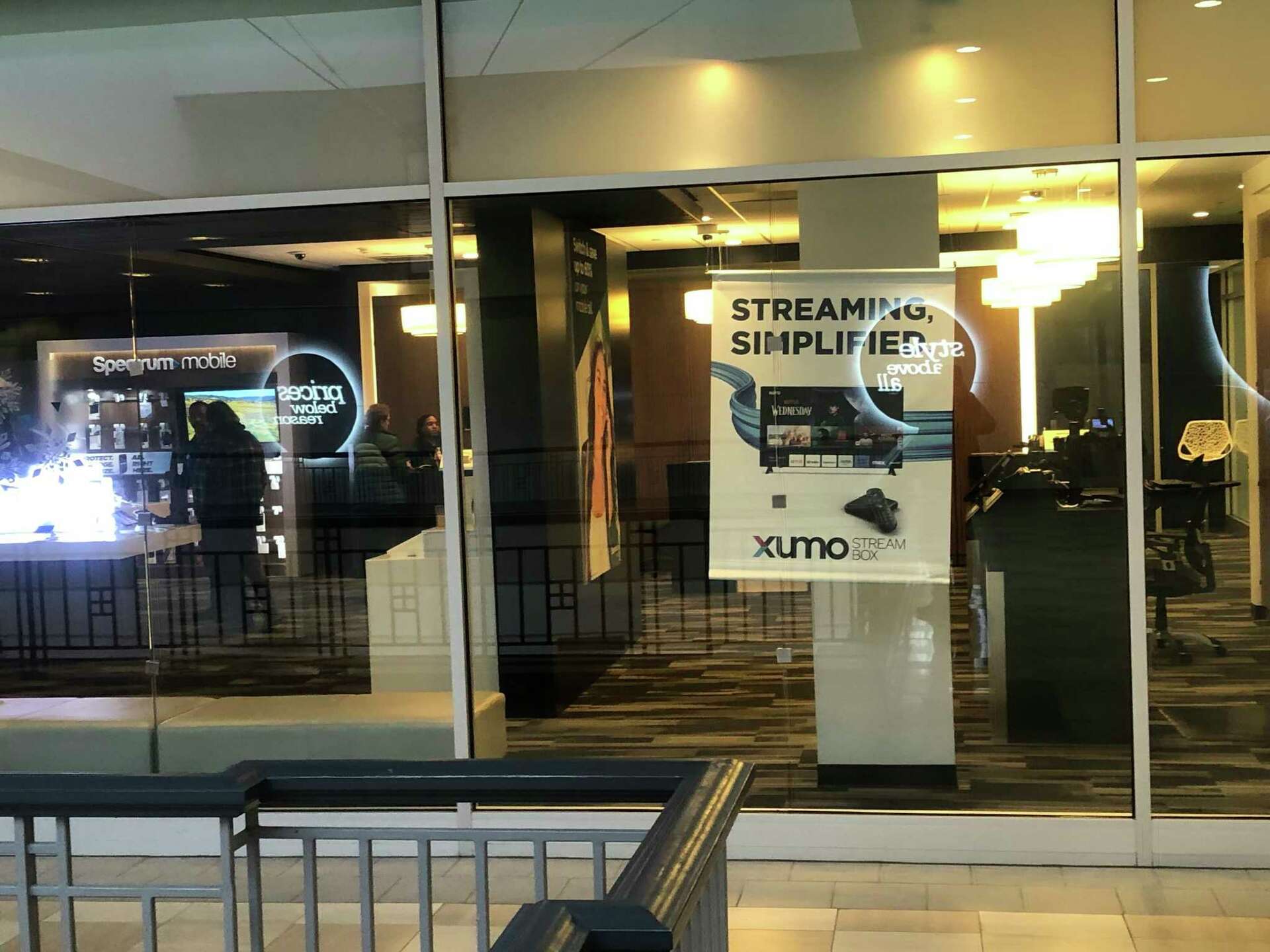 Spectrum phasing out cable boxes, raising rates