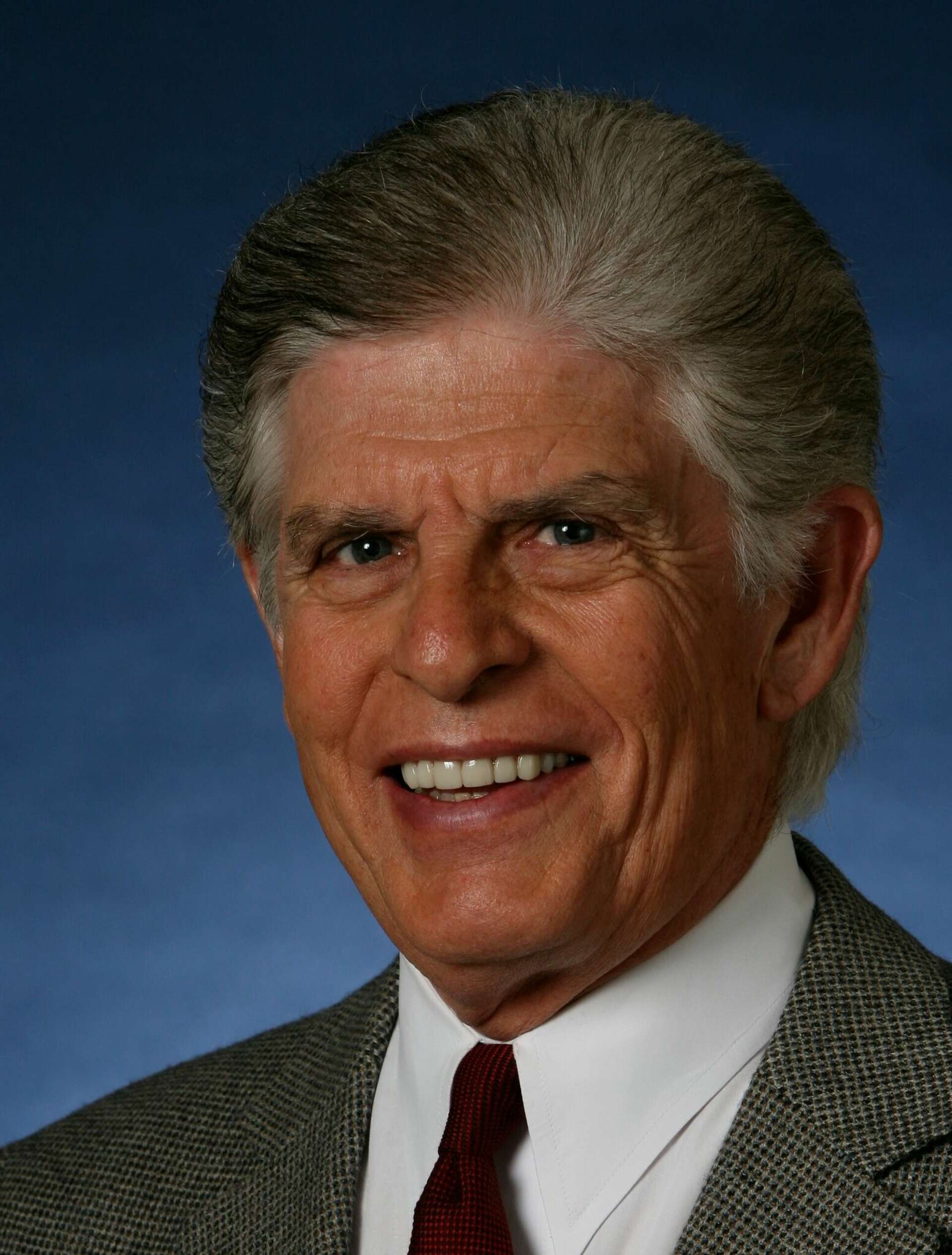 Metropolitan District Commission's chairman leaving after 25 years