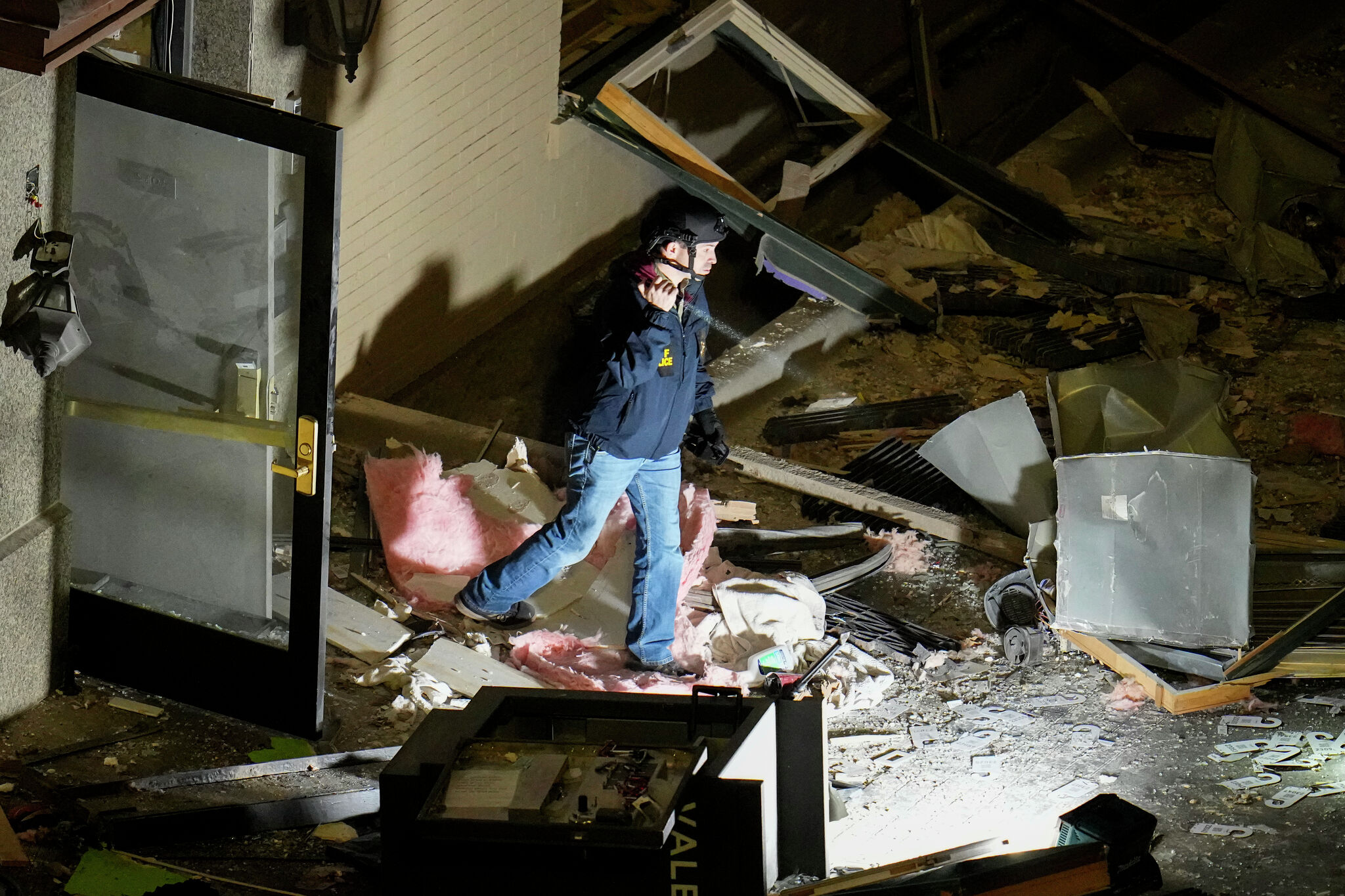 Texas hotel explosion lawsuit notes gas odor complaints