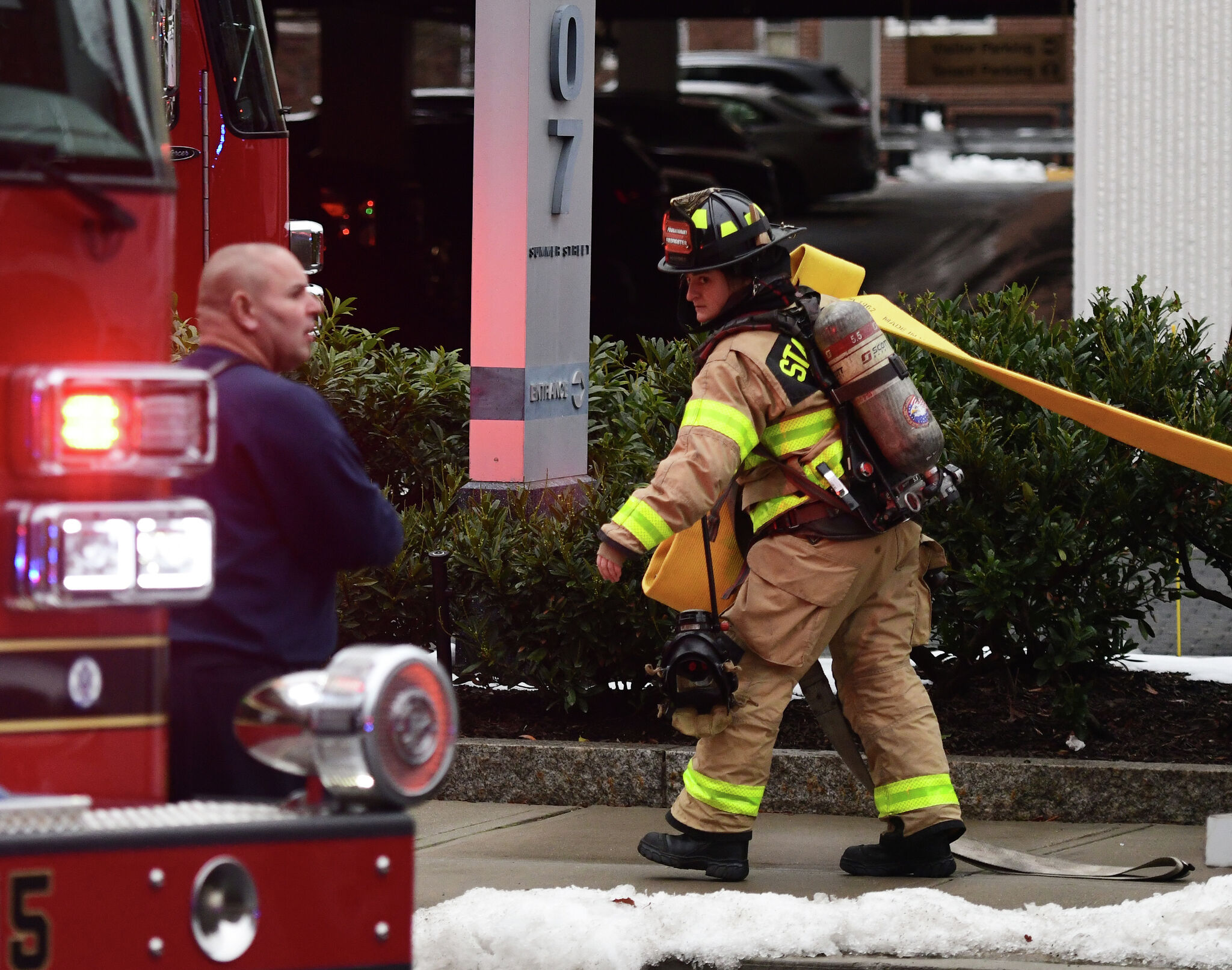 Officials: 1 displaced after Stamford apartment complex fire