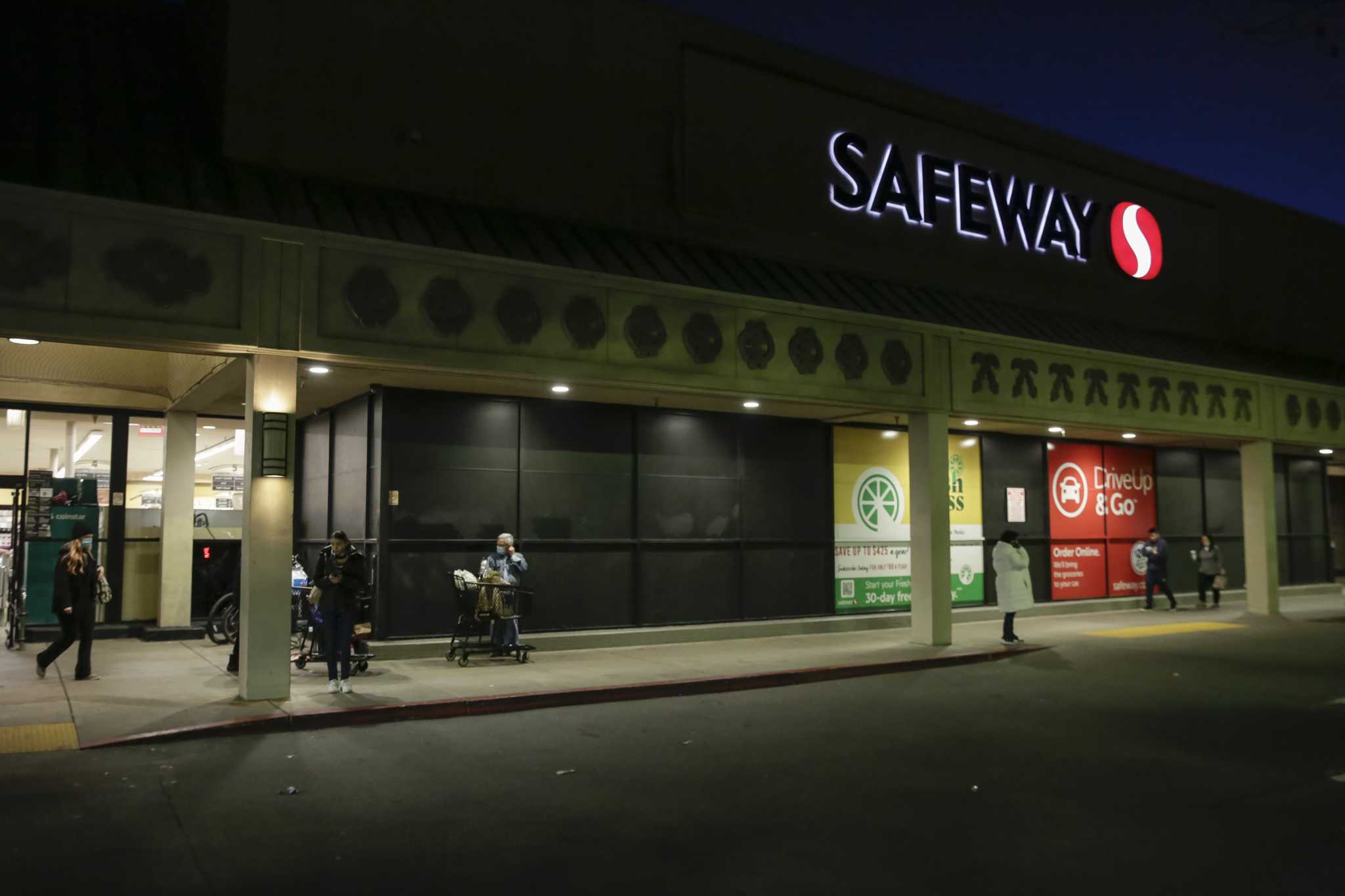 S.F. residents, leaders call for troubled Safeway to remain open