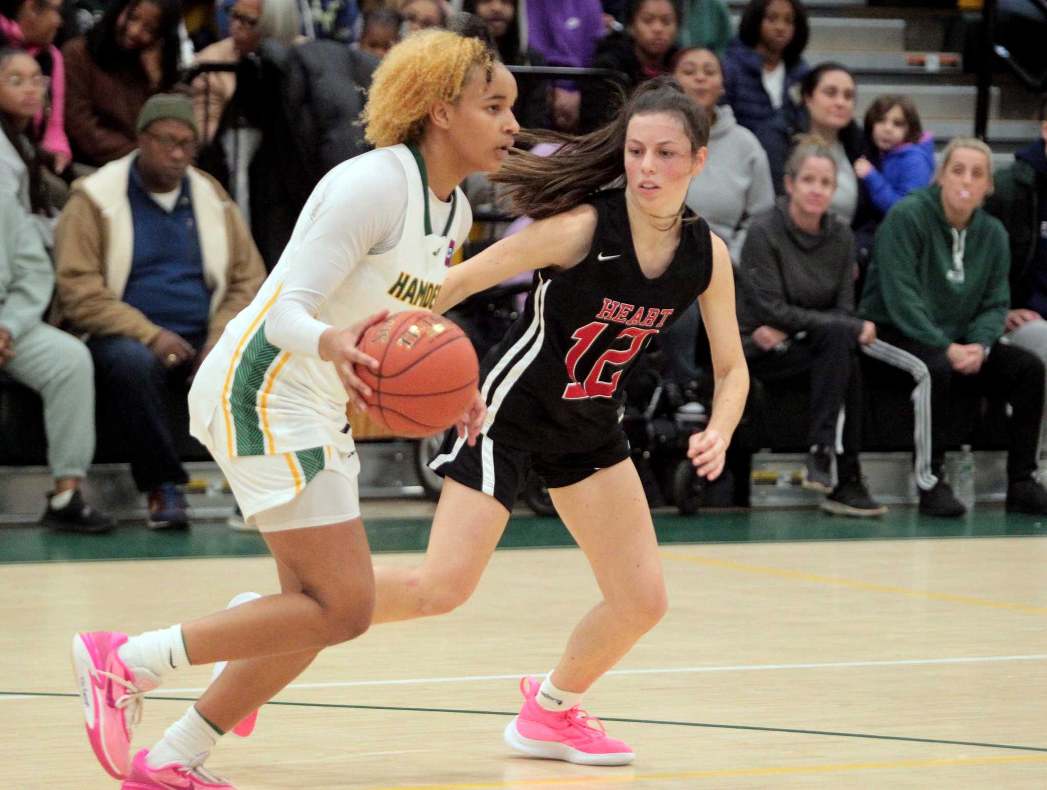 Four Connecticut basketball teams part of Hoophall Classic field