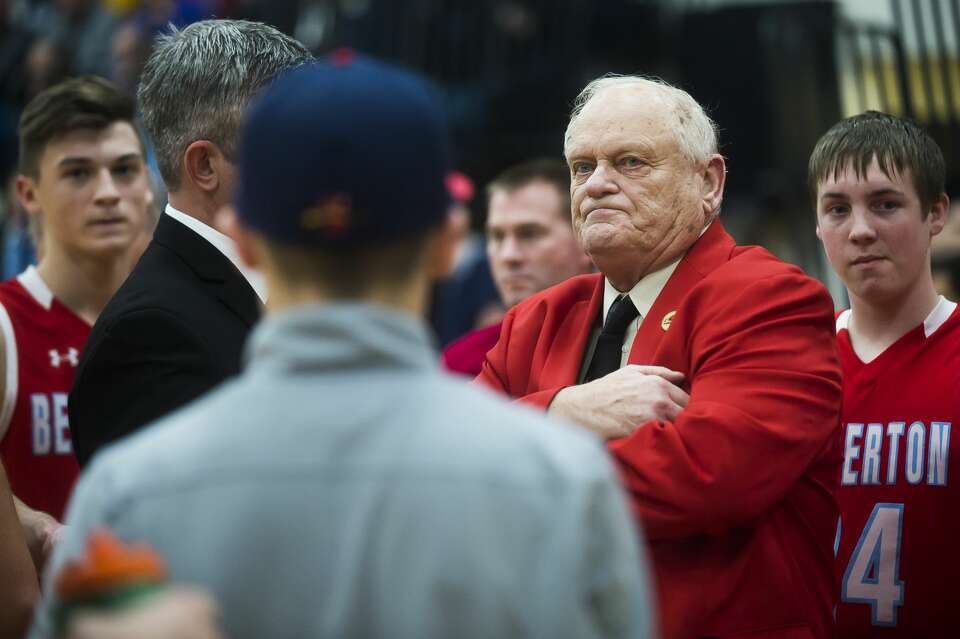 Roy Johnston to resign after historic career at Beaverton