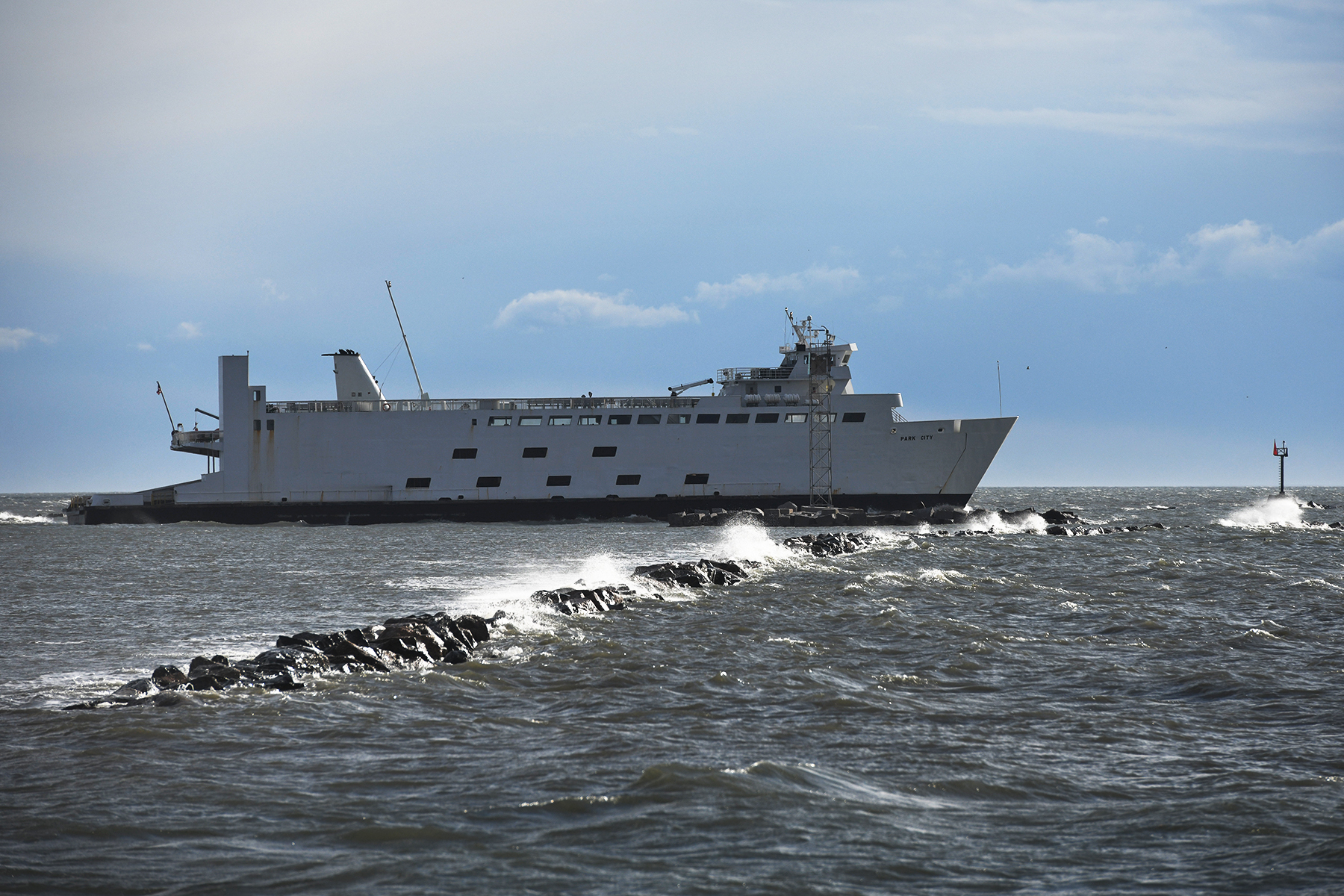 Strong winds to bring wind chills in the teens Sunday, NWS says