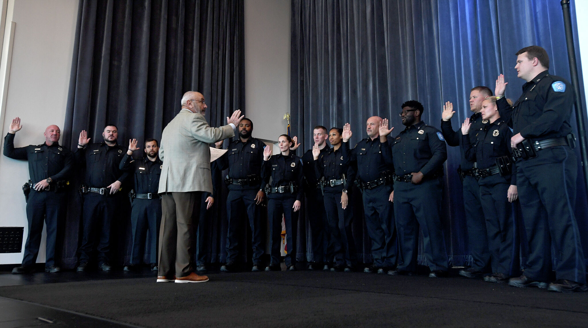 Beaumont PD swears in 13 new officers, awards veterans