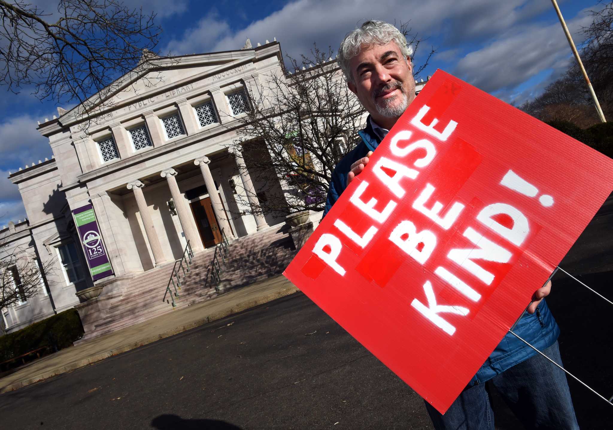 ‘Please Be Kind!’ signs catch on in Branford, message resonates