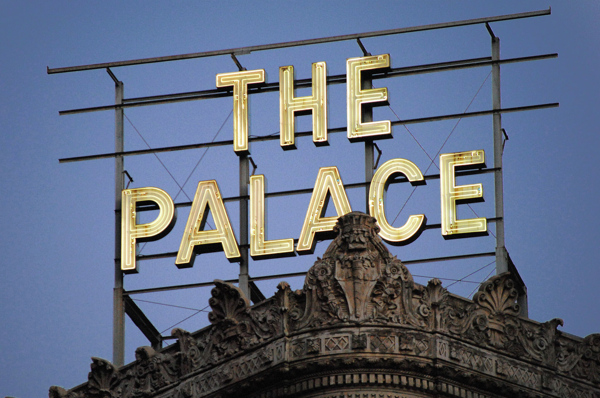 S.F.’s iconic Palace Hotel sign is about to change
