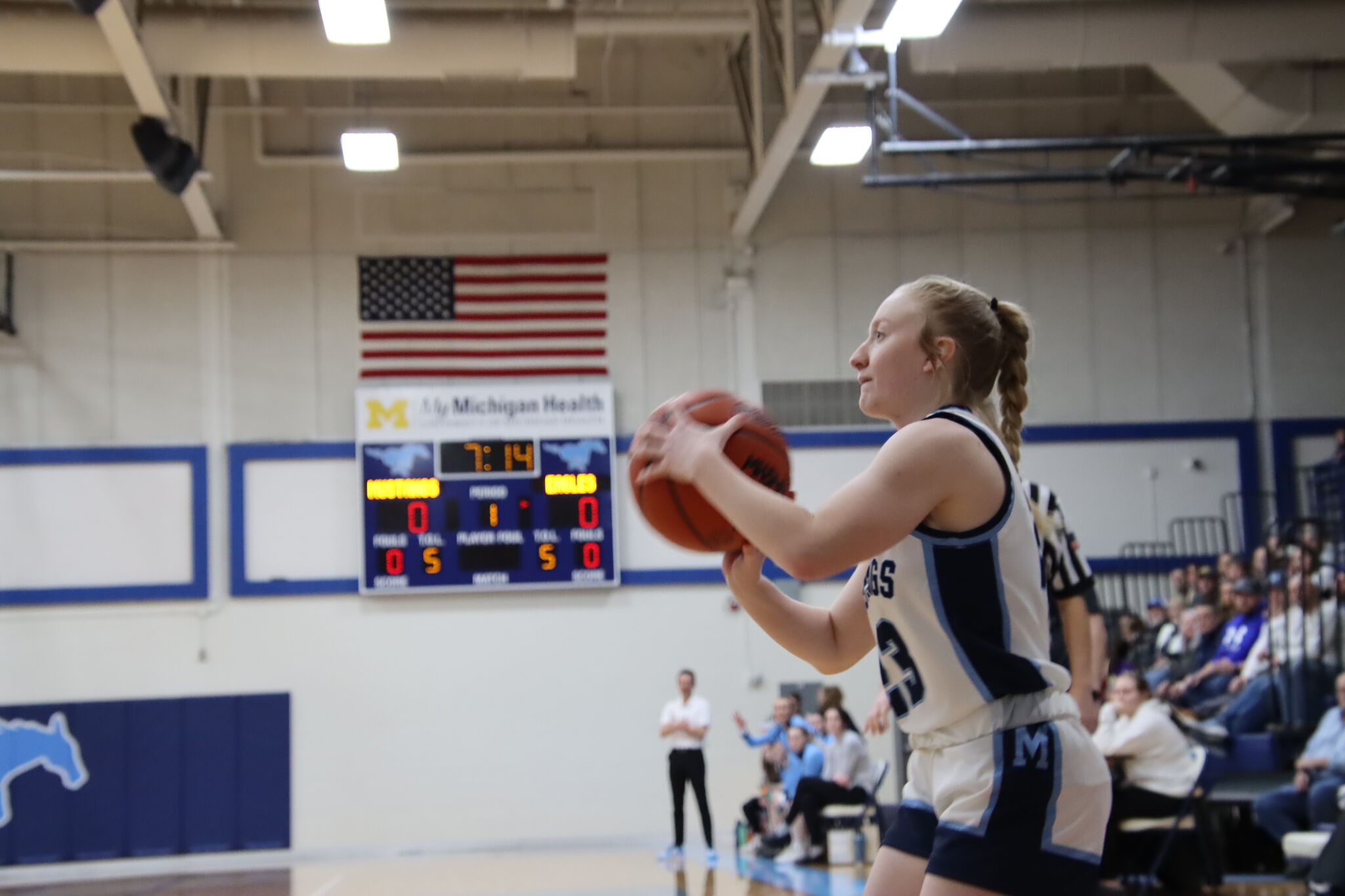 Meridian's Chinavare hits 1,000th point