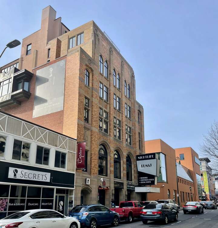 New Haven nightclub fined $9K for serving minors, officials say