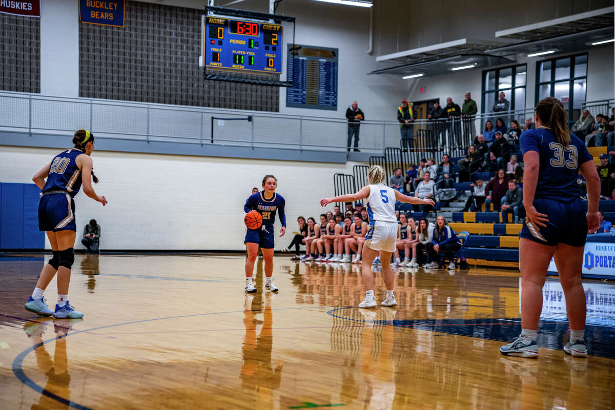 Frankfort girls basketball hosts Suttons Bay, wins 56-12