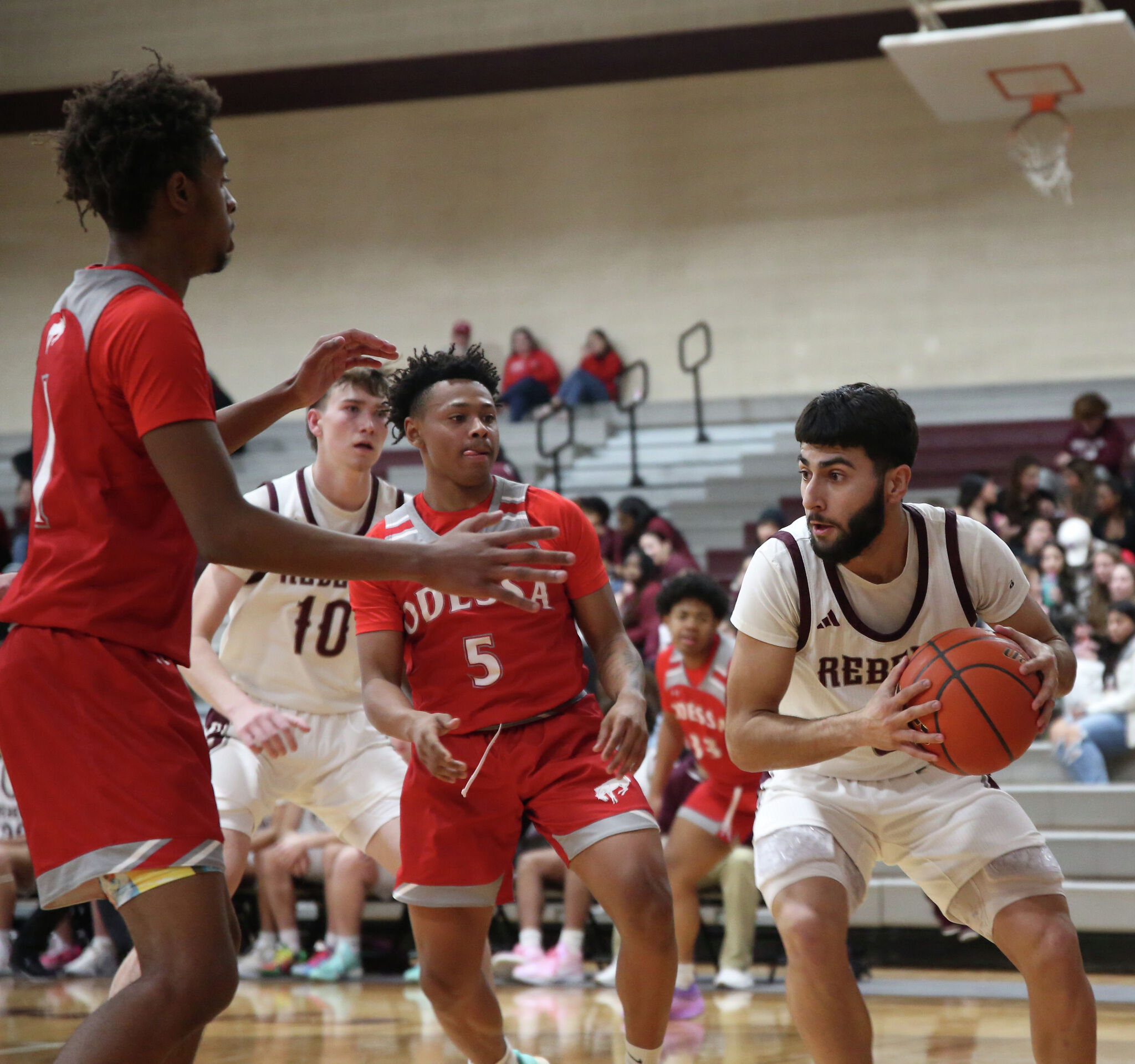 Midland Legacy grinds its way to district-opening win over Odessa High